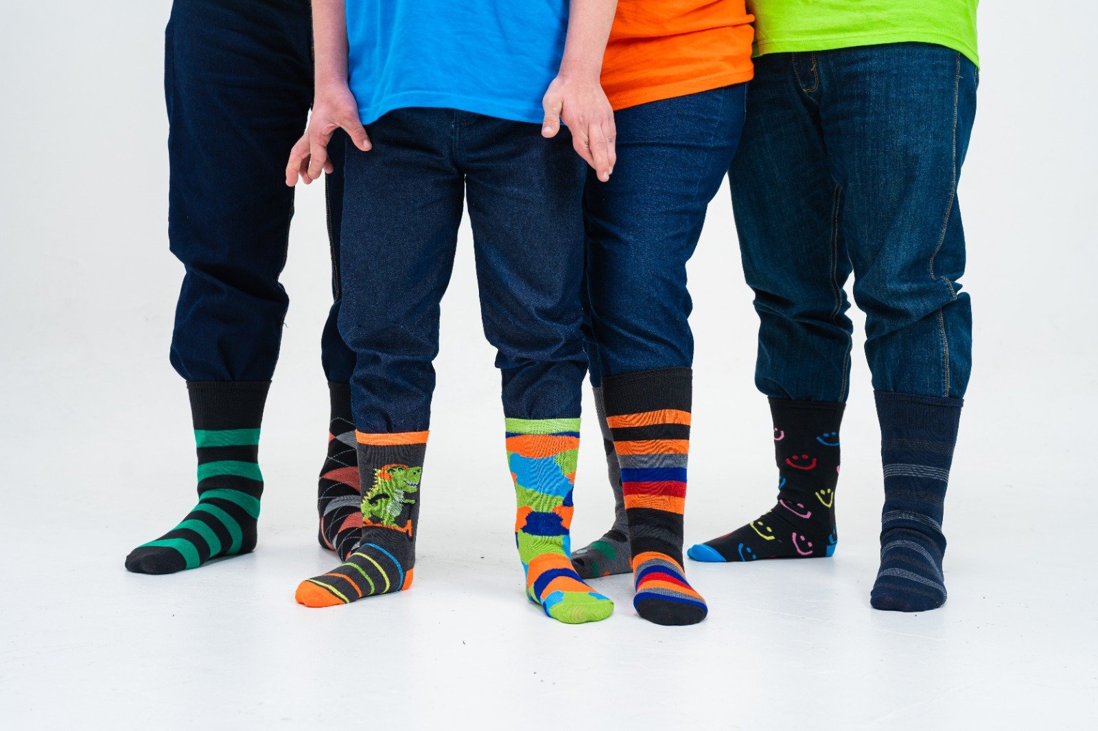 "Calcetines diferentes" impulsa la inclusión de niños y jóvenes con ...